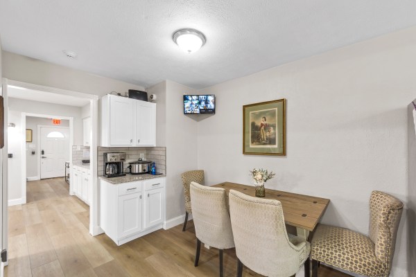 Our Homes – The Cardinal Houses, LLC – Residential Senior Care Homes in ...